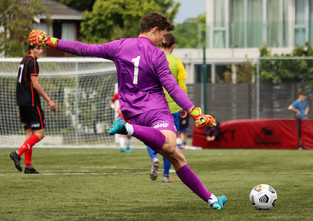 THREE MORE OLÉ PLAYERS HEAD TO EUROPE AFTER SIGNING PROFESSIONAL ...